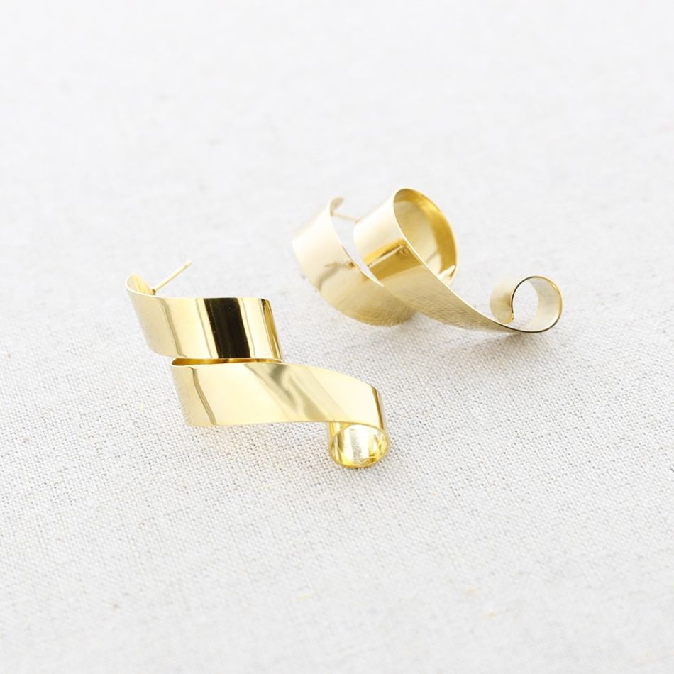 STEEL EARRINGS IRREGULAR SHAPE